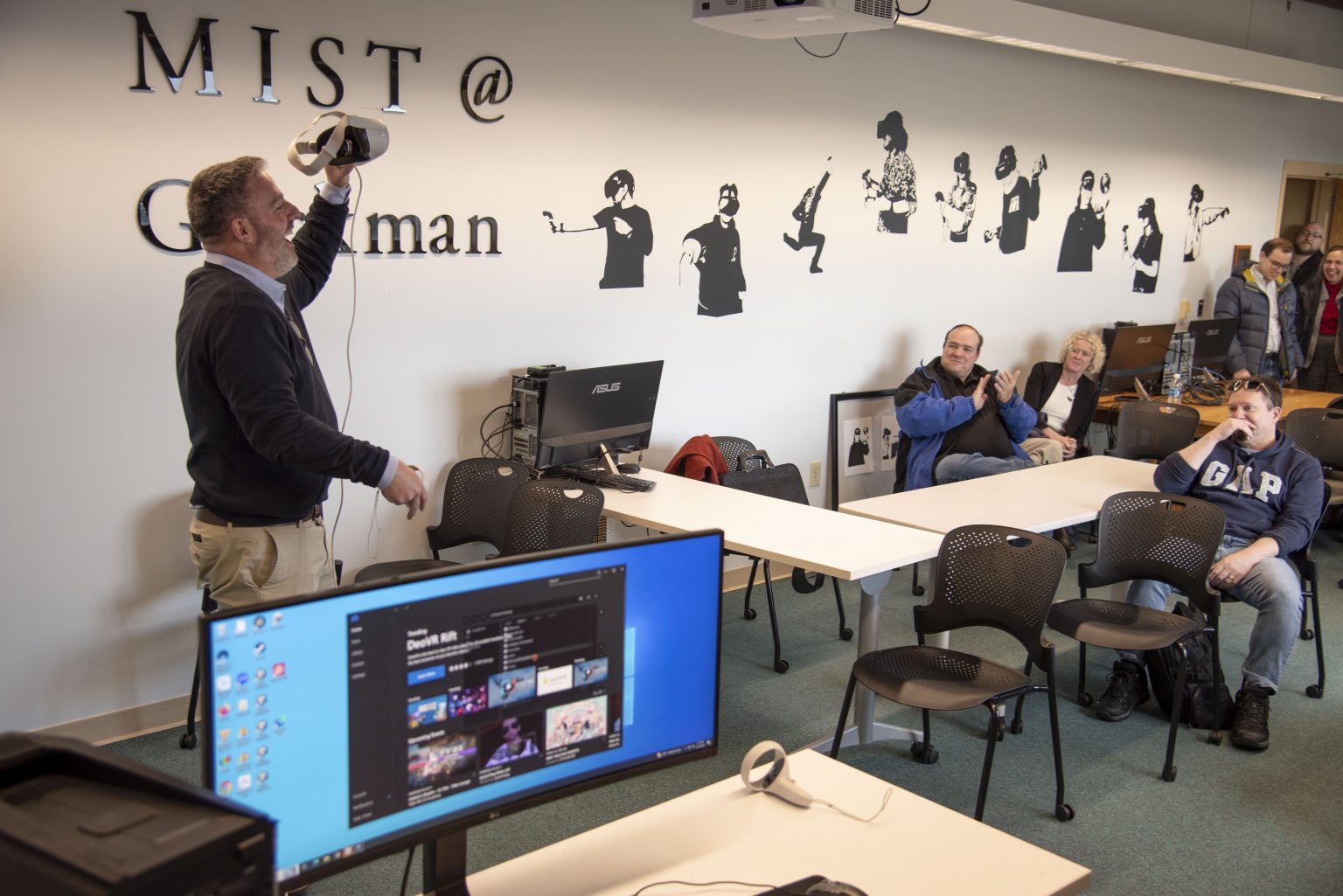 About Us – Maker Innovation Studio
