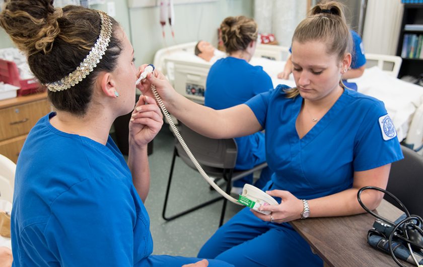 Lab and Simulation Center Photos – School of Nursing